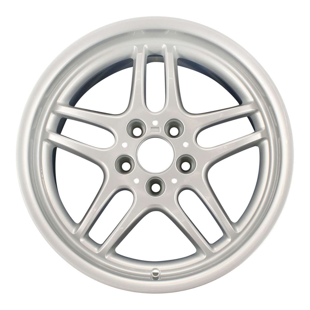 BMW 740i 2000 18" OEM BMW Style 37 Rear Wheel Rim W59389S-5